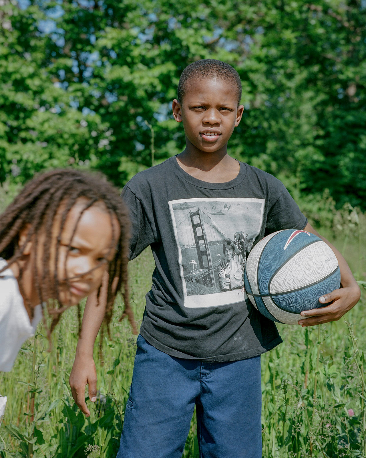 Adam Jason Cohen’s intimate street portraits of Chicago’s basketball youth