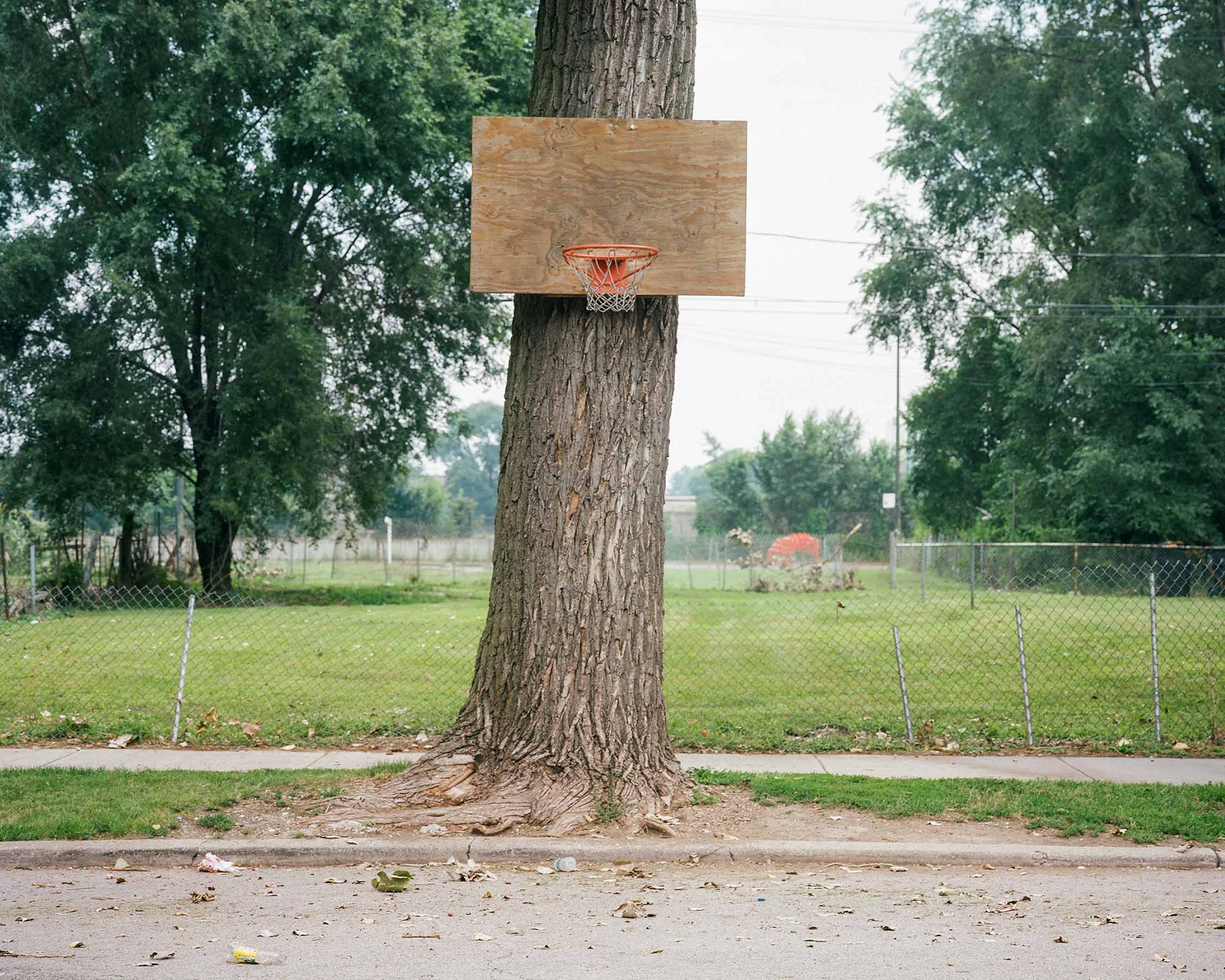 Adam Jason Cohen’s intimate street portraits of Chicago’s basketball youth