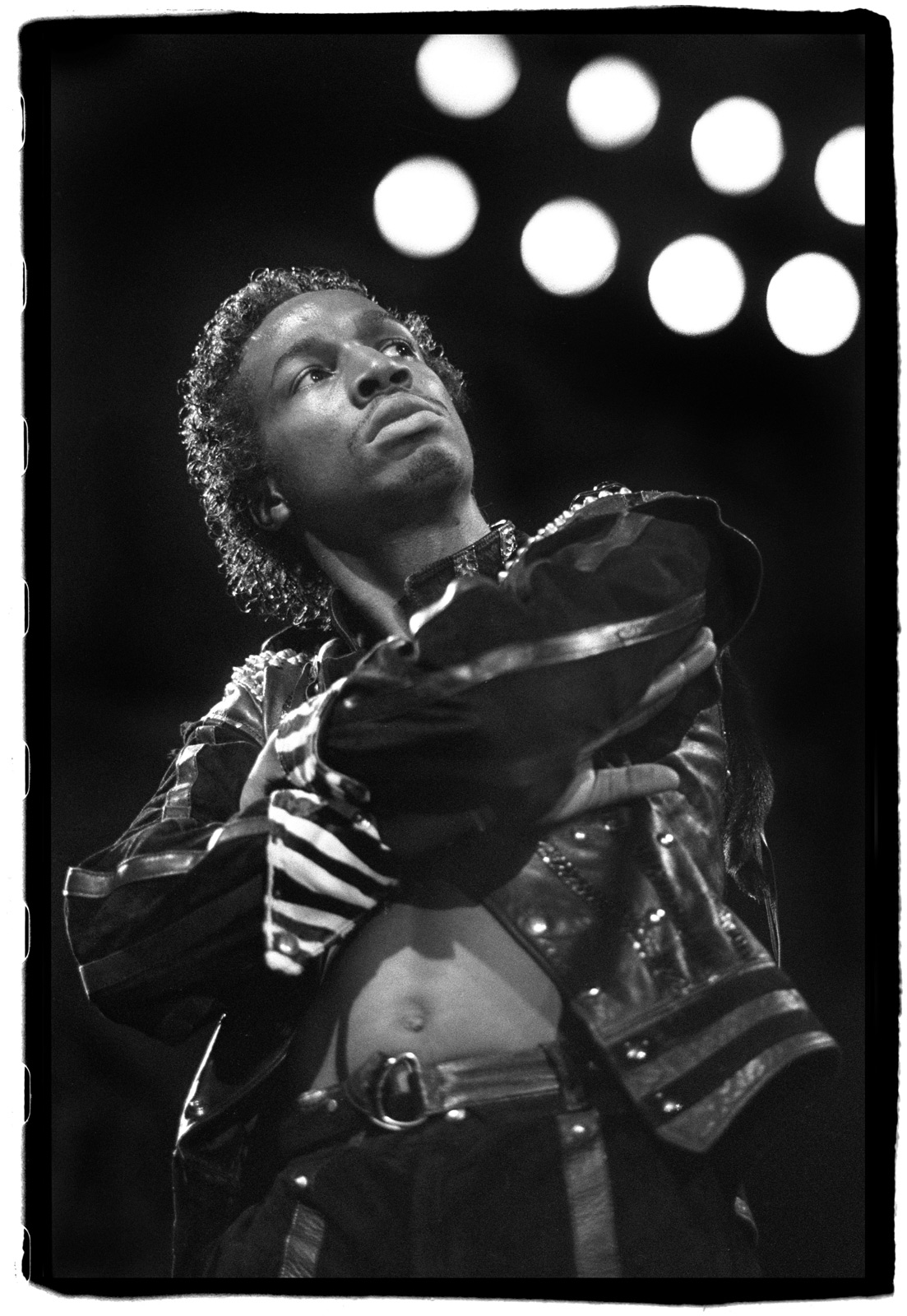 Experience the Golden Age of hip hop through the lens of Janette ...