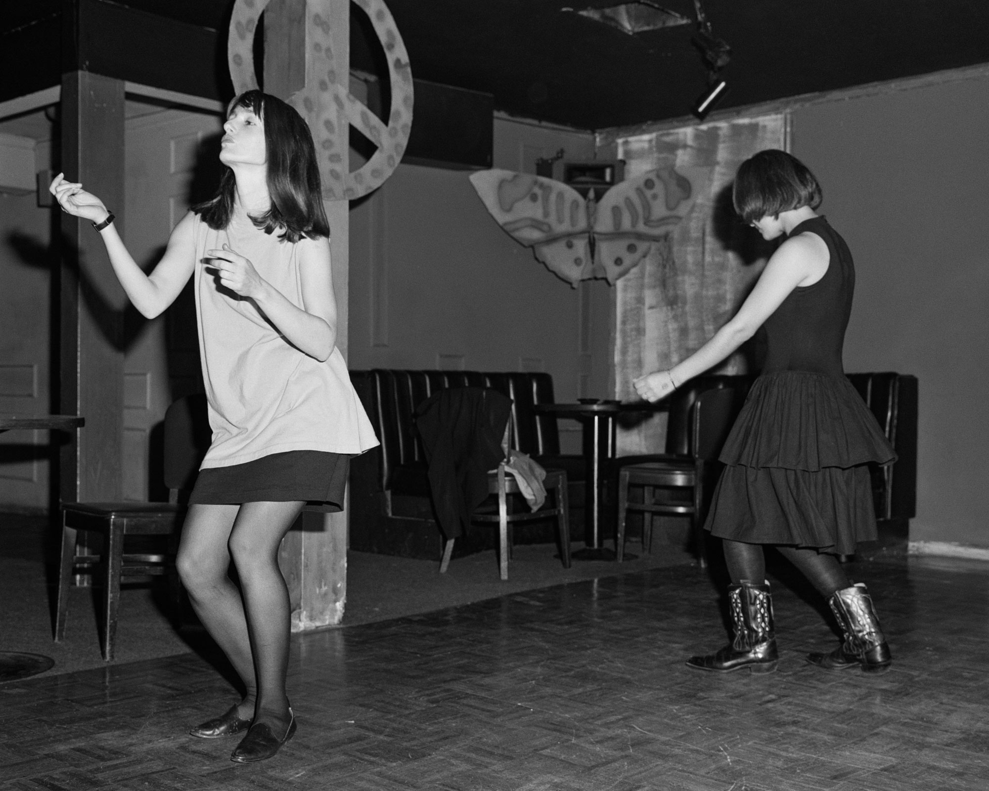 Mimi Plumb’s ‘The Golden City’ is an ominous ode to an earlier America