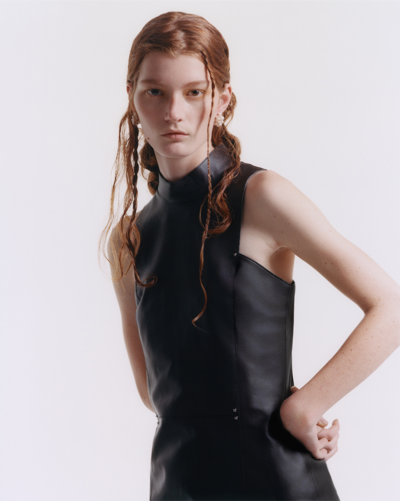 Photographer Willow Williams and stylist Alexandra Bickerdike play with ...