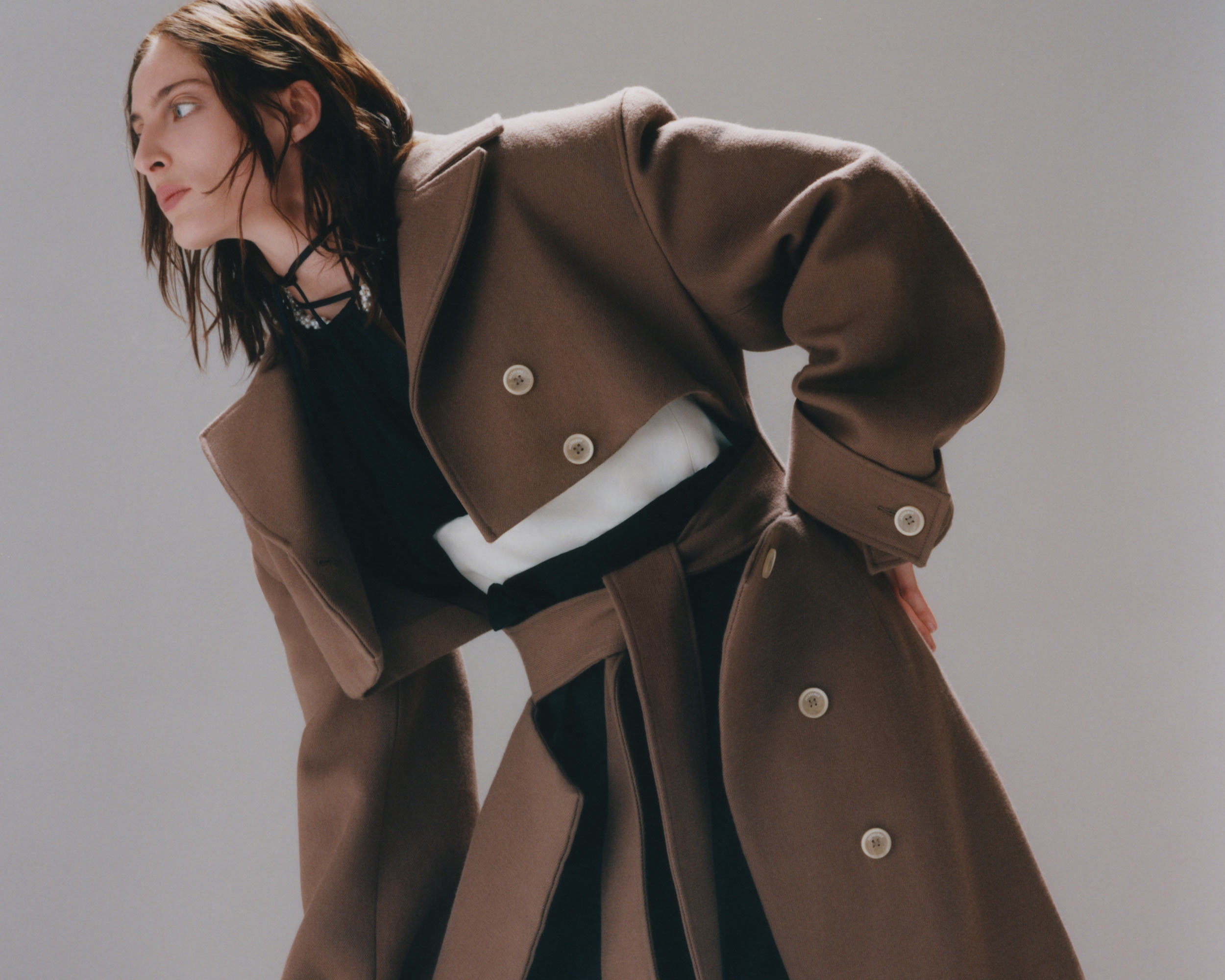 Photographer Willow Williams and stylist Alexandra Bickerdike play with ...