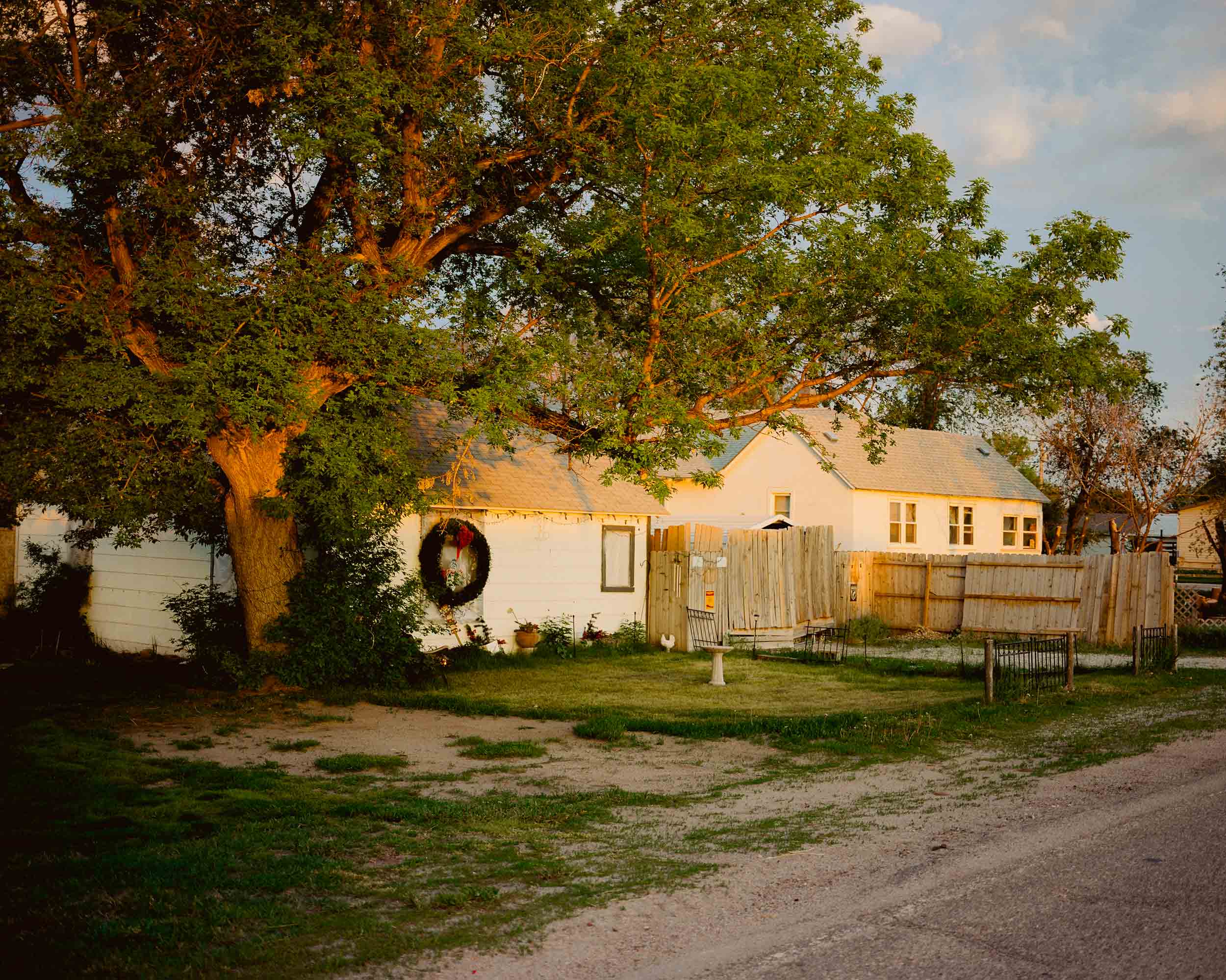 Photographer Willem Verbeeck preserves optimism in ‘On the Sunny Side ...