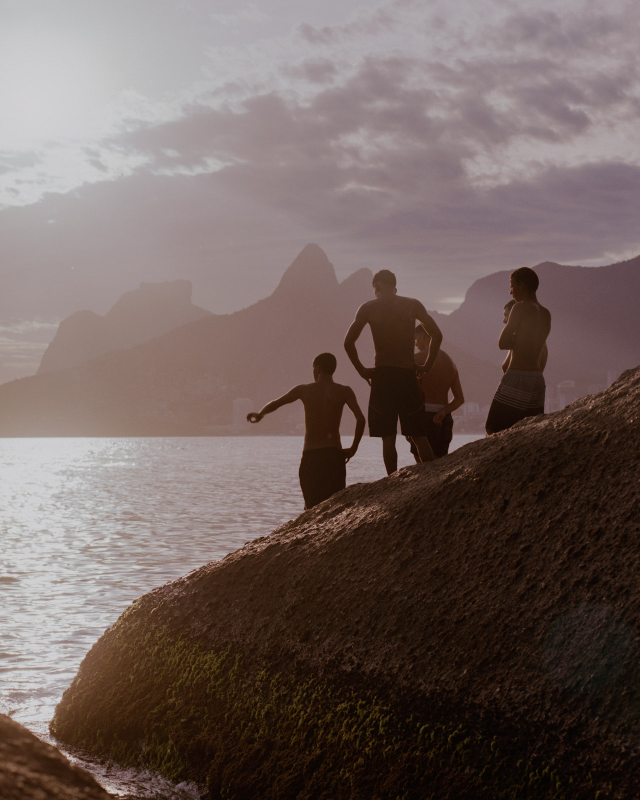 Paw Gissel documents the ease of the Brazilian coast